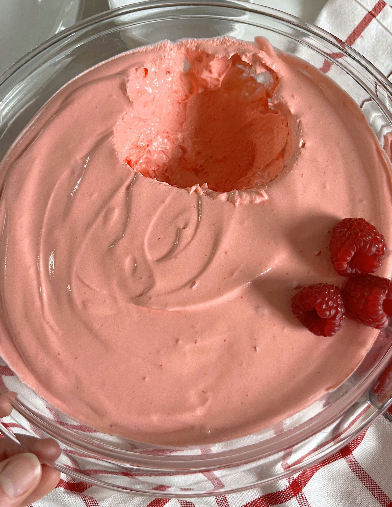 Raspberry Push Pop Pudding Recipe - Nine Recipes