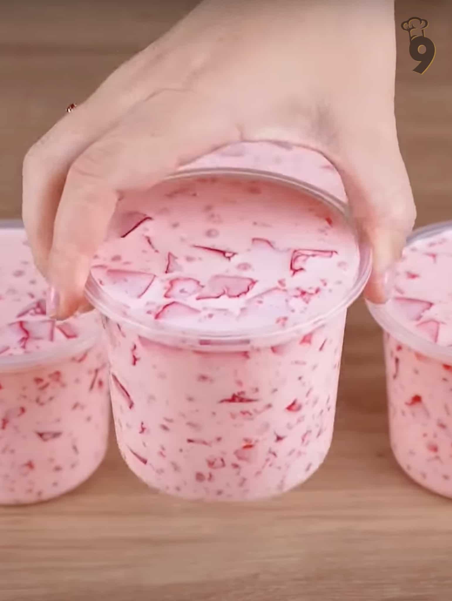 The Ultimate 80s Strawberry Jelly Tapioca Dessert - Nine Recipes